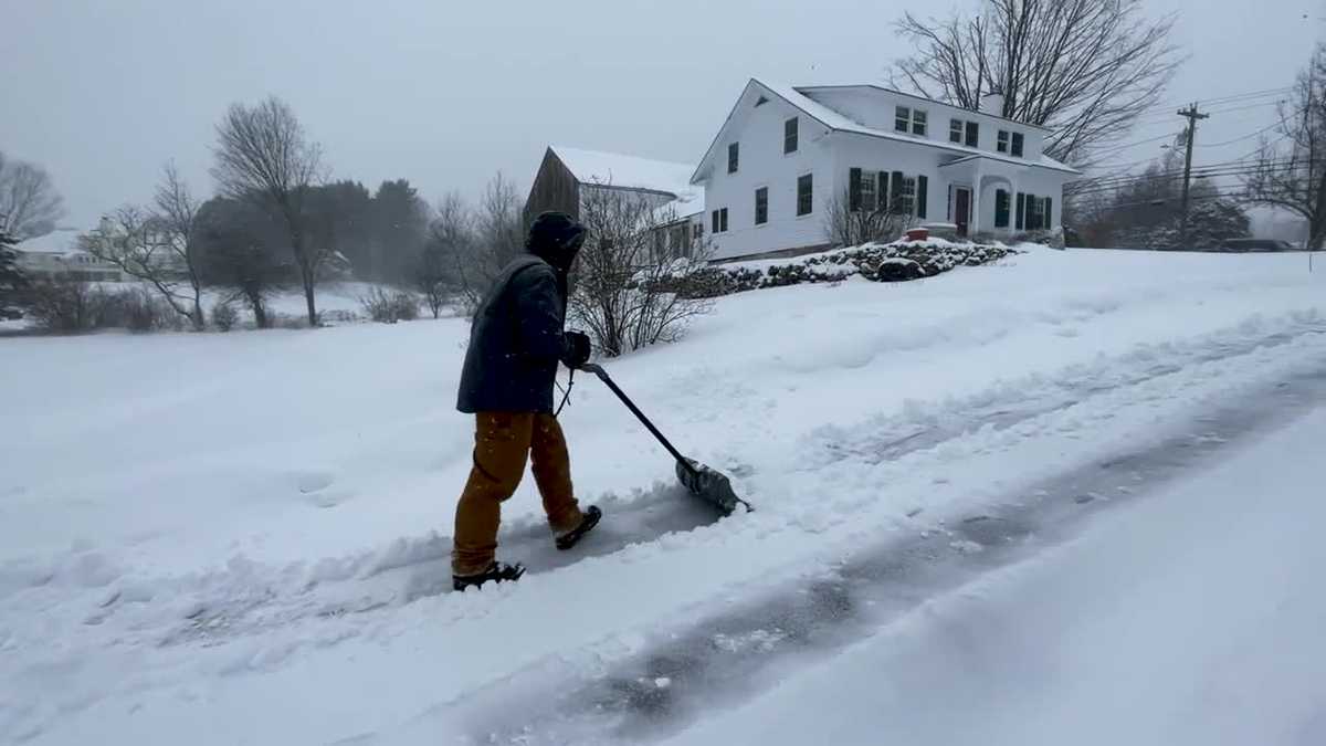 Sam Sexton reports on snow-shoveling conditions in NH