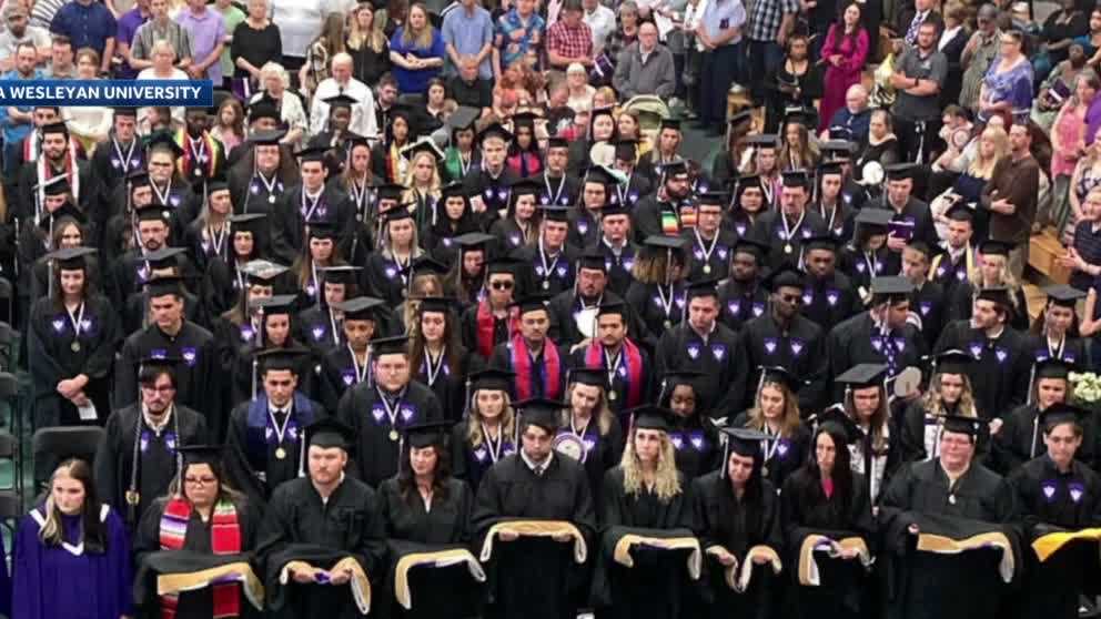 Final graduation ceremony held at Iowa Wesleyan University