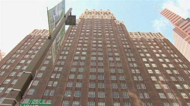 Light Street building to convert to apartments