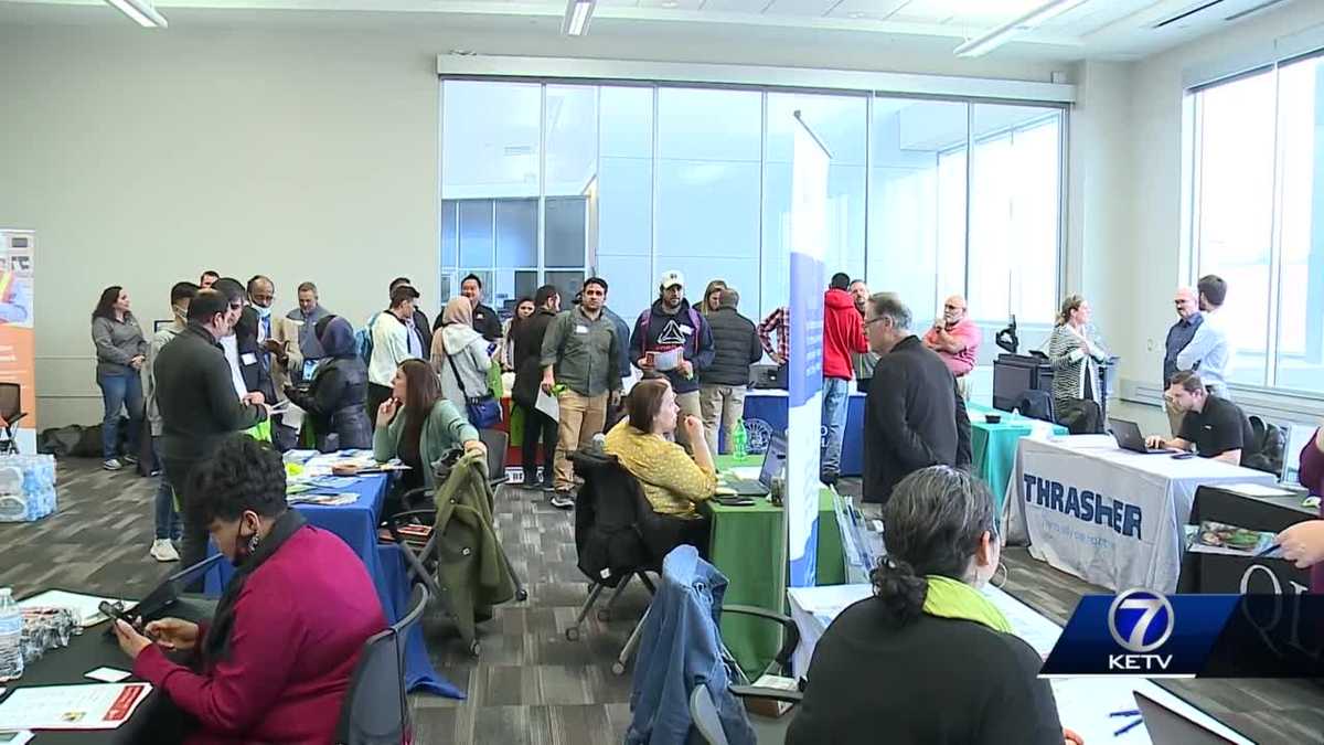 Heartland Workforce Solutions hosts job fair for refugees and immigrants