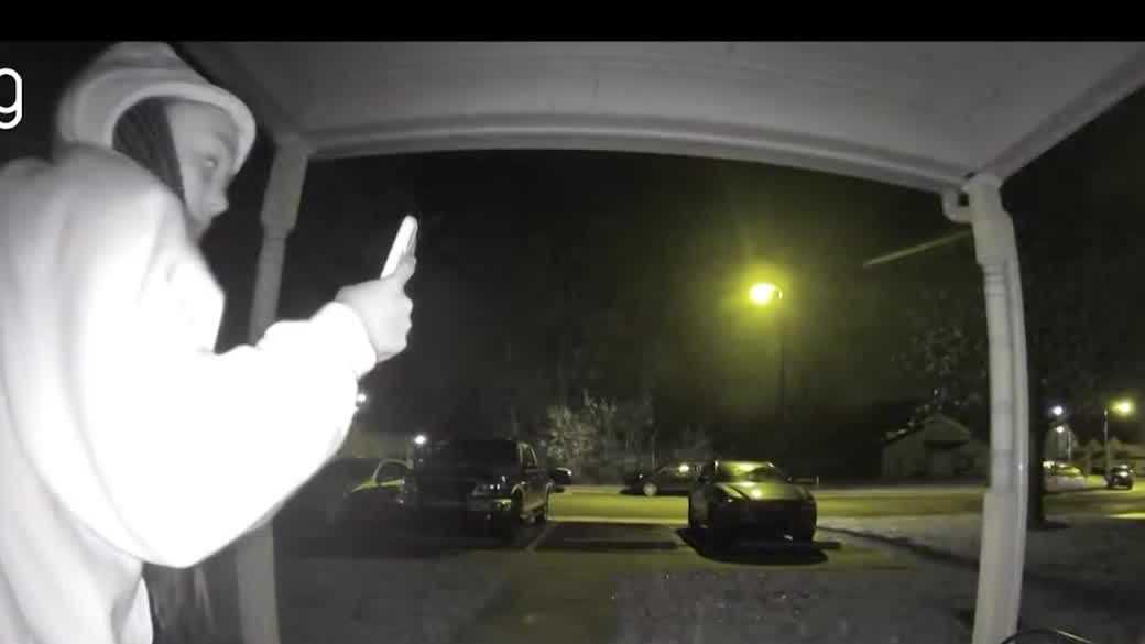 Police warn residents of dangerous 'door-kicking challenge' in Pa.