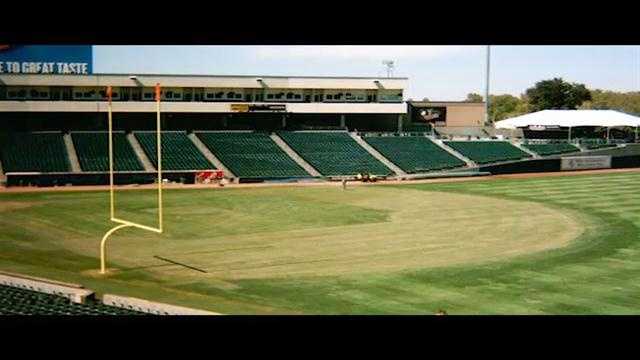 Timelapse: Raley Field turns into football field