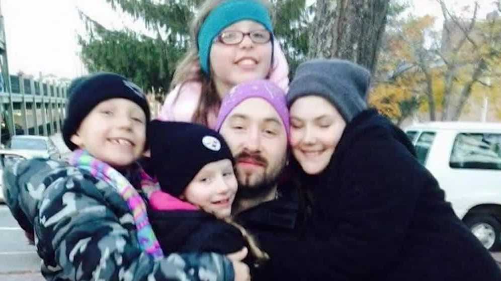 Maine father takes late son's place in national pool championship