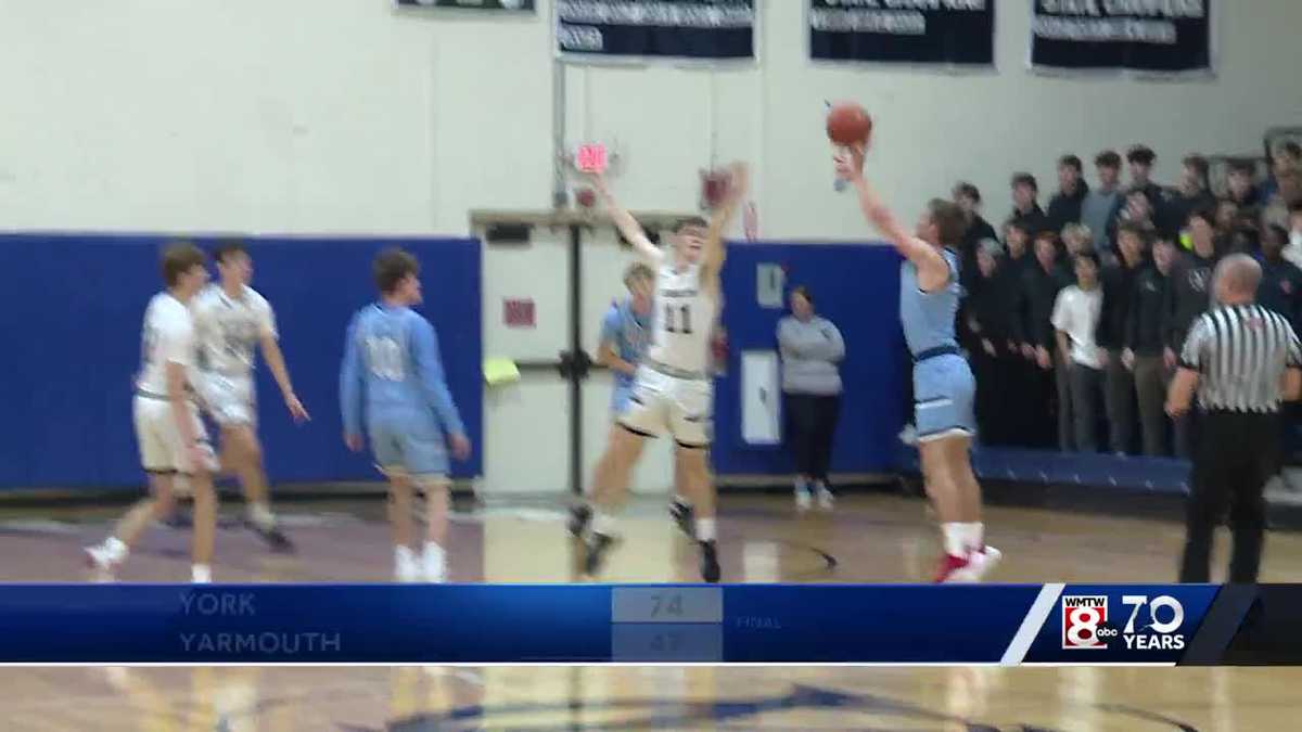 York basketball teams open season with wins