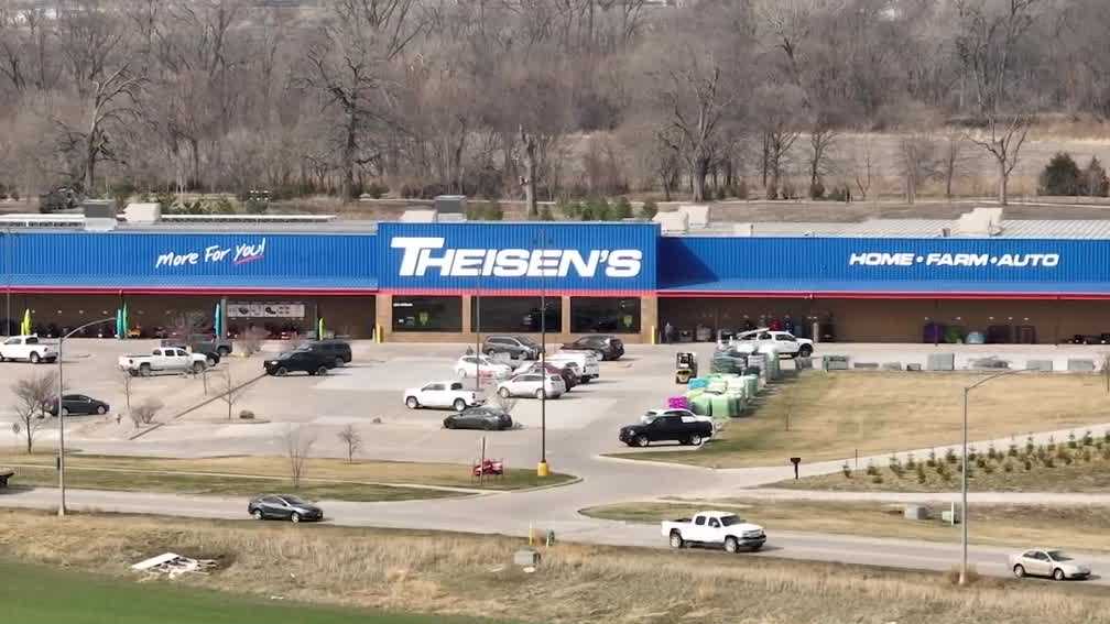 Iowa crime: Guns stolen from Ames store