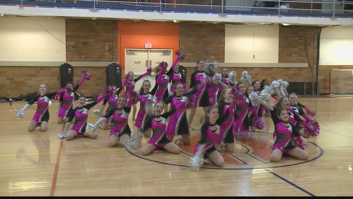 Waukesha dance team wins contest on 'Ellen'