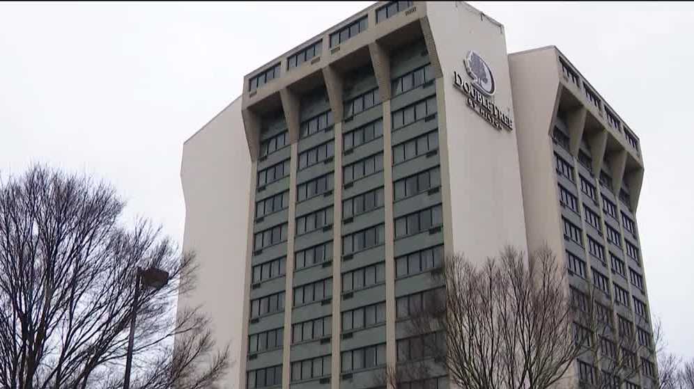 Monroeville Convention Center stays open, DoubleTree Hotel closed