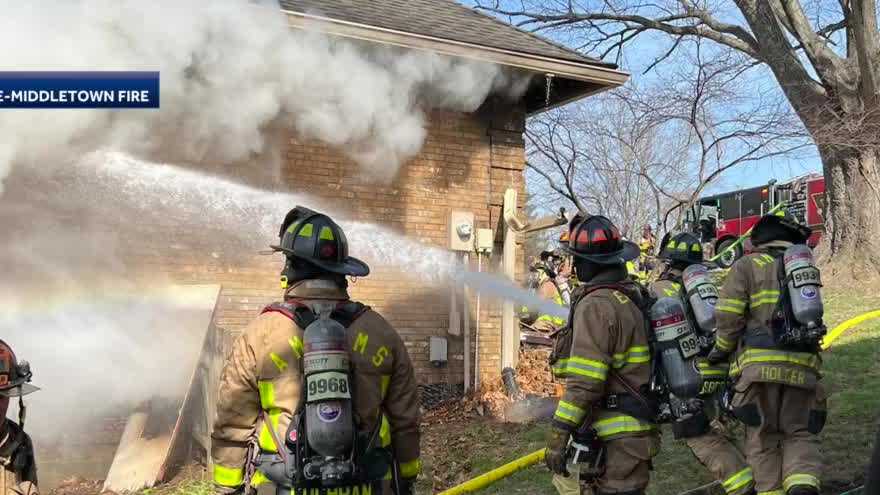 Multiple fire departments battle large blaze in northeast Jefferson County
