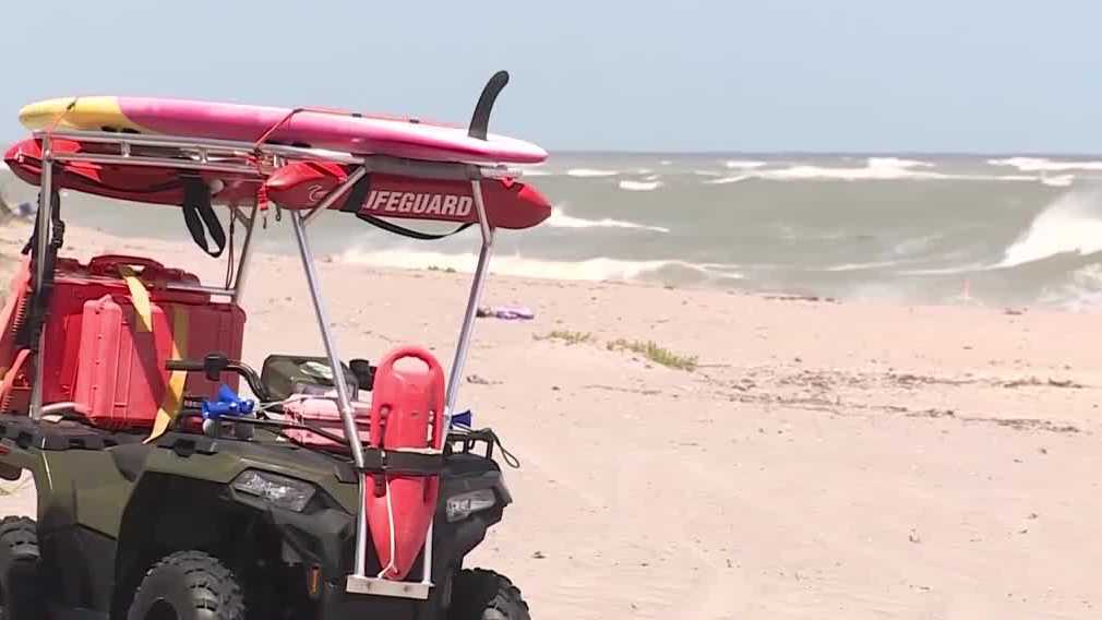 Juno Beach faces hazardous conditions with 6-foot waves
