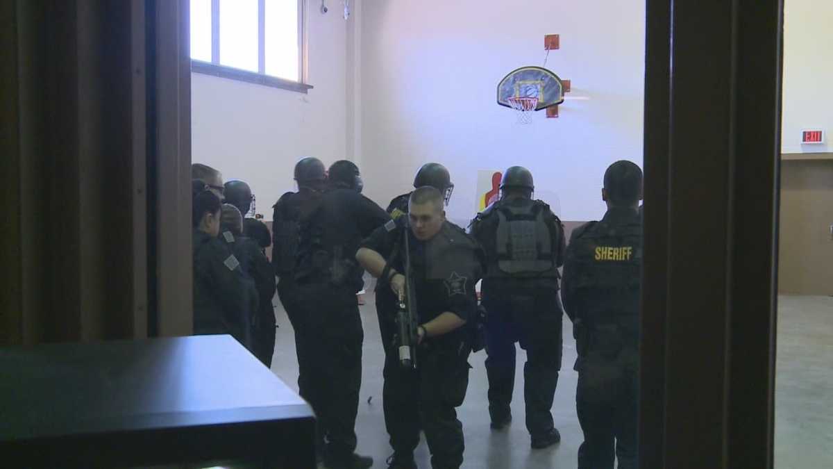 Clark County Jail reintroduces emergency response team