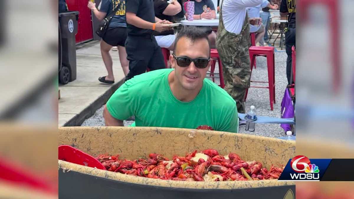 Firefighters turn up the heat at the Annual Crawfish Cook-off