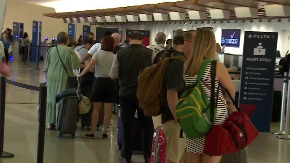 Delta cancels more flights out of Louisville amid outage