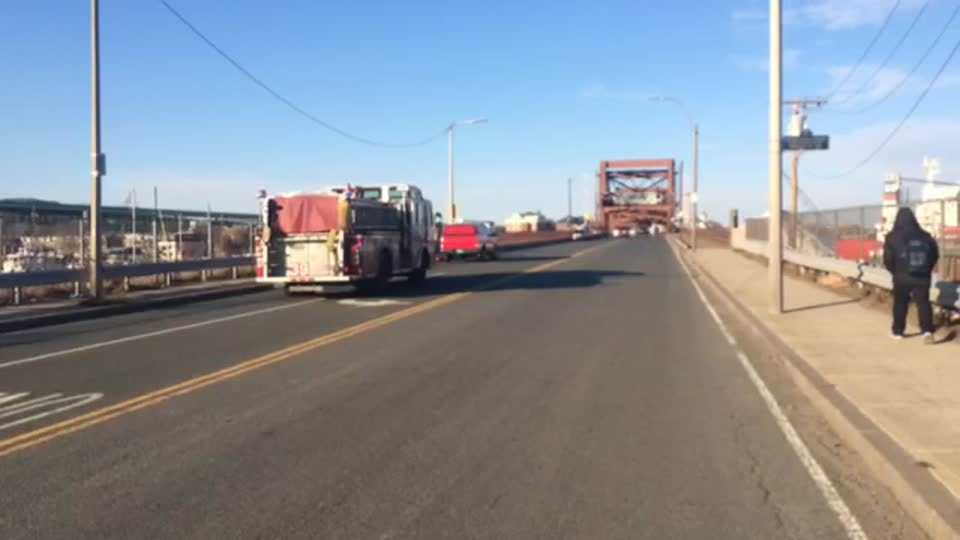 Pedestrian killed crossing Boston drawbridge