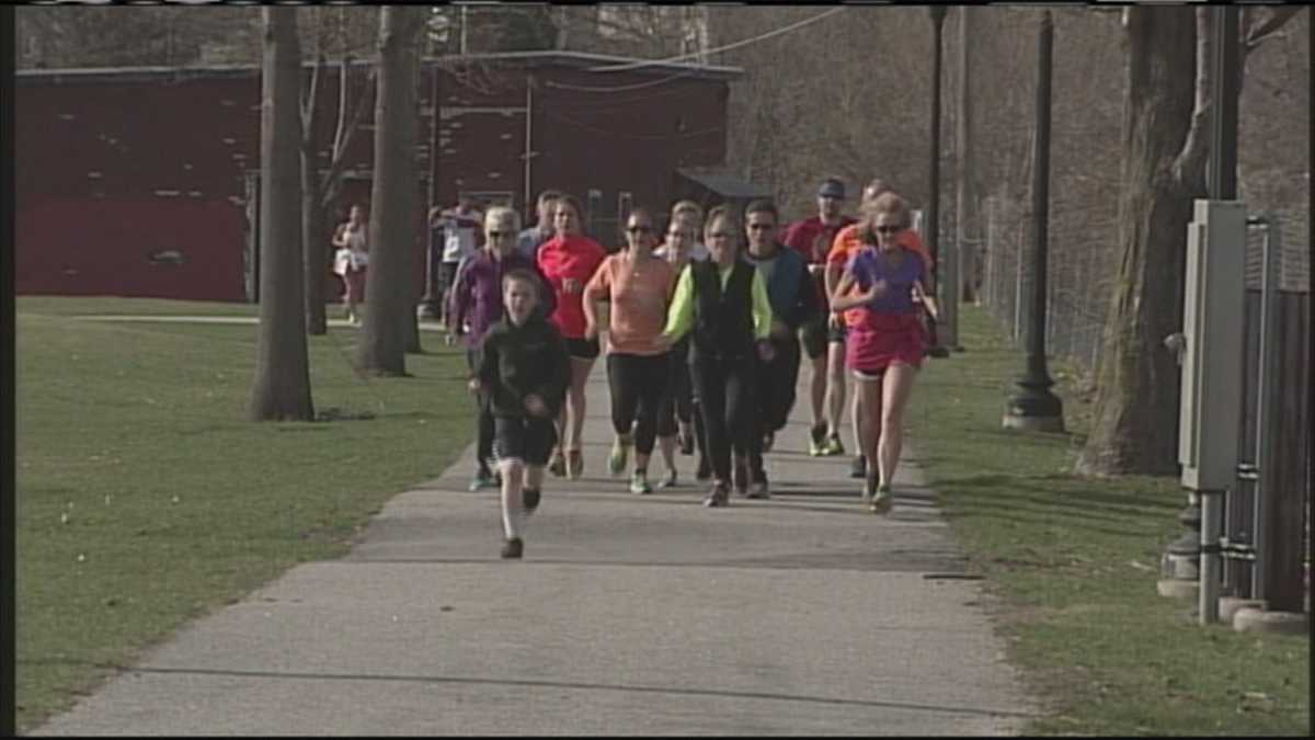 Joan Benoit Samuelson spreads love of running to Mainers