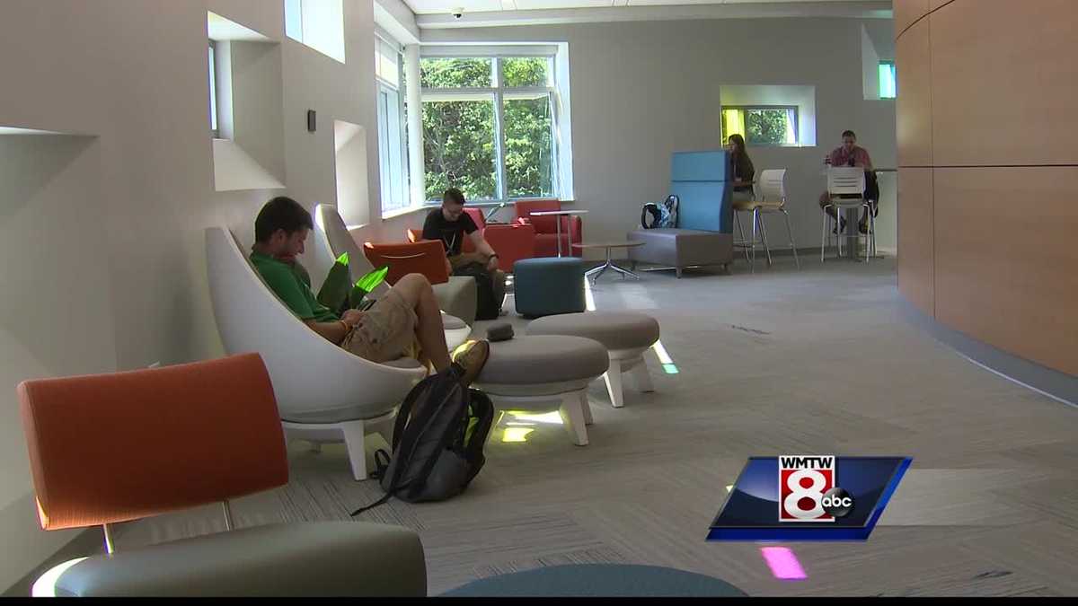 Pratt & Whitney Building opens at YCCC in Wells