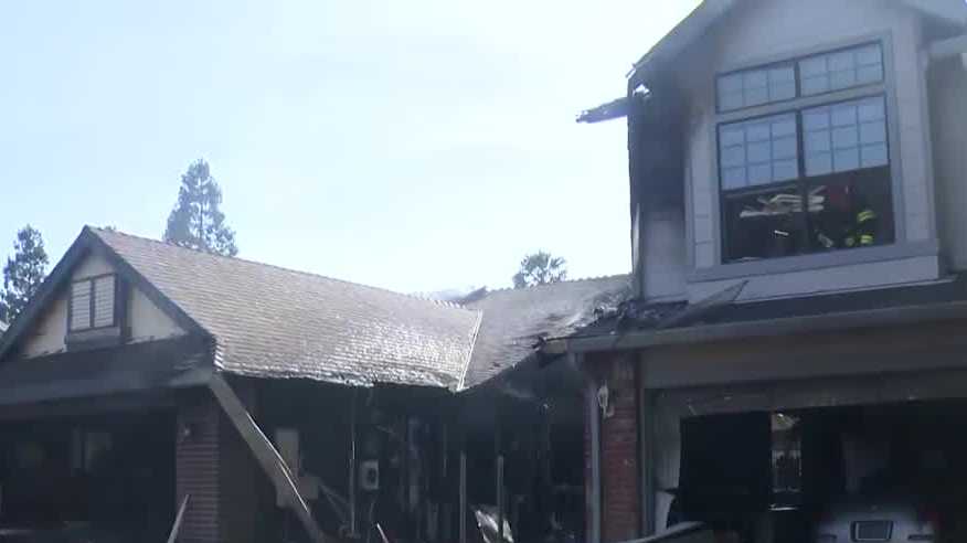 Crews respond to fire in Elk Grove neighborhood