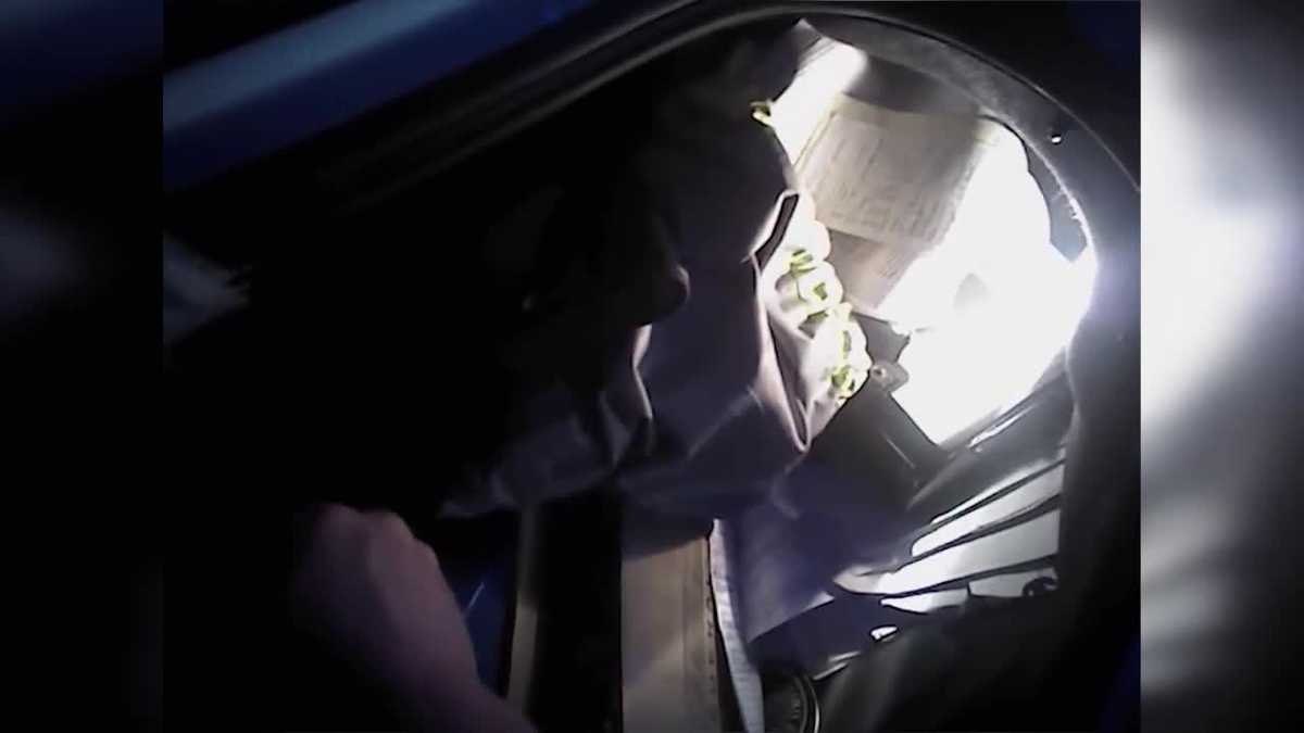 Body Camera Video Appears To Show Deputy Stealing From Dui Suspect