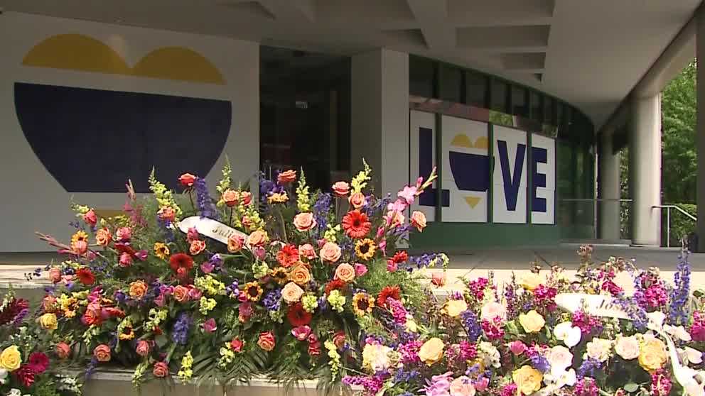 One week later: We are Louisville Strong. Honoring the victims and ...