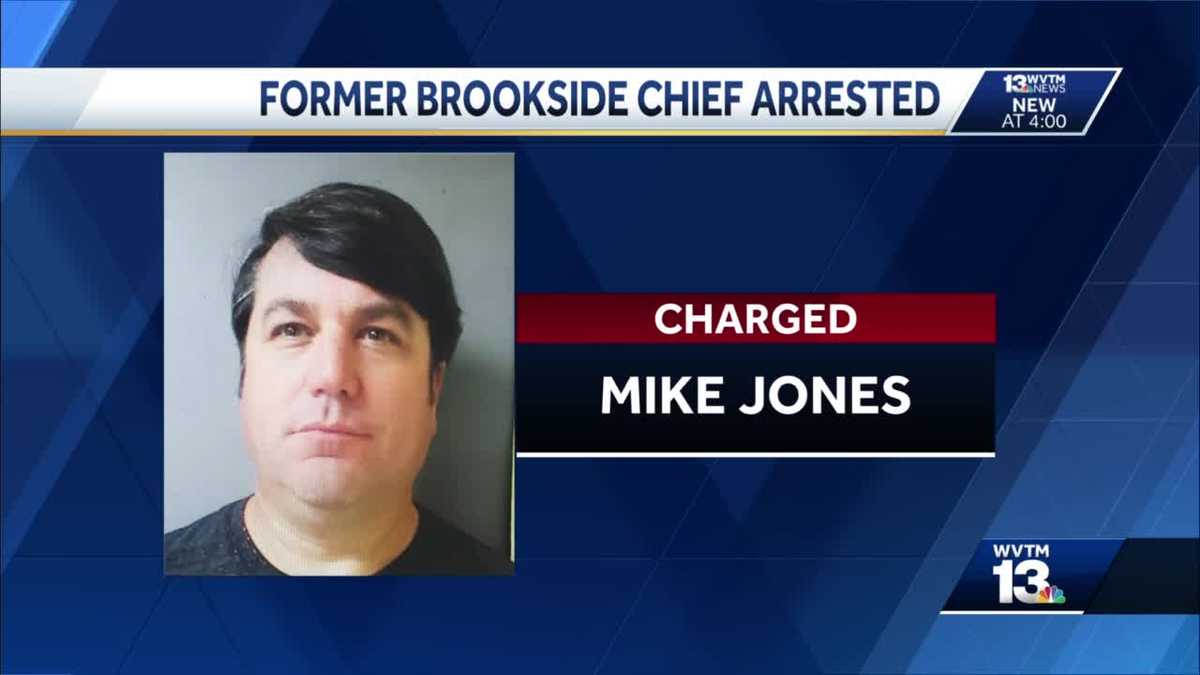 Former Brookside police chief Mike Jones impersonating an officer