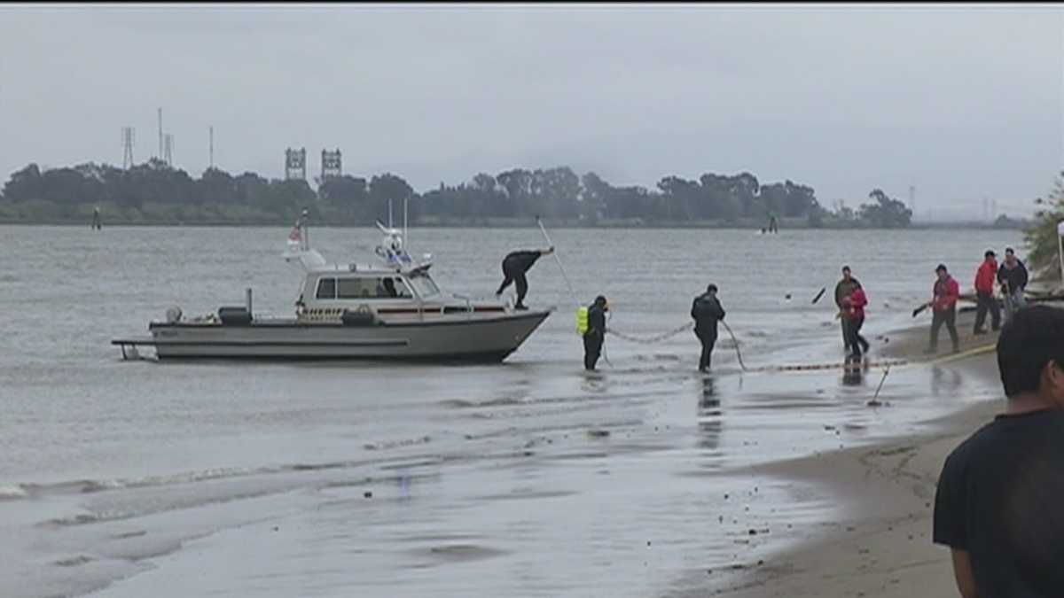 Divers find body at site of apparent teen drowning