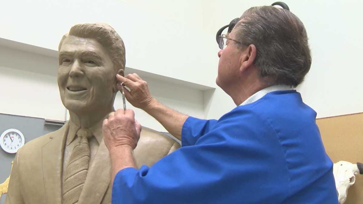 Bronze statue of President Reagan coming to life in California
