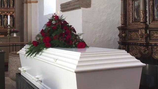 Teenager wakes up on the way to his own funeral