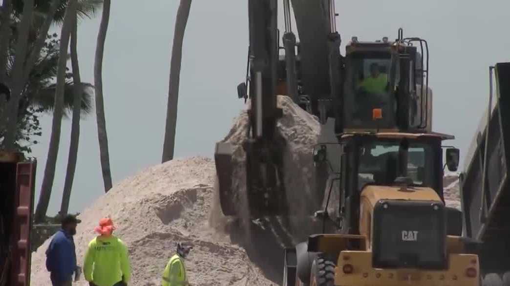 Crews begin final phase of emergency berm restoration project in Naples