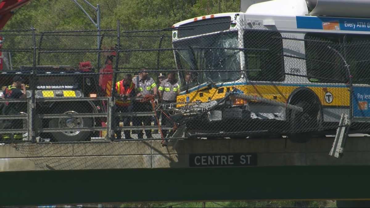 MBTA bus driver in crash over Mass. Pike faces several charges