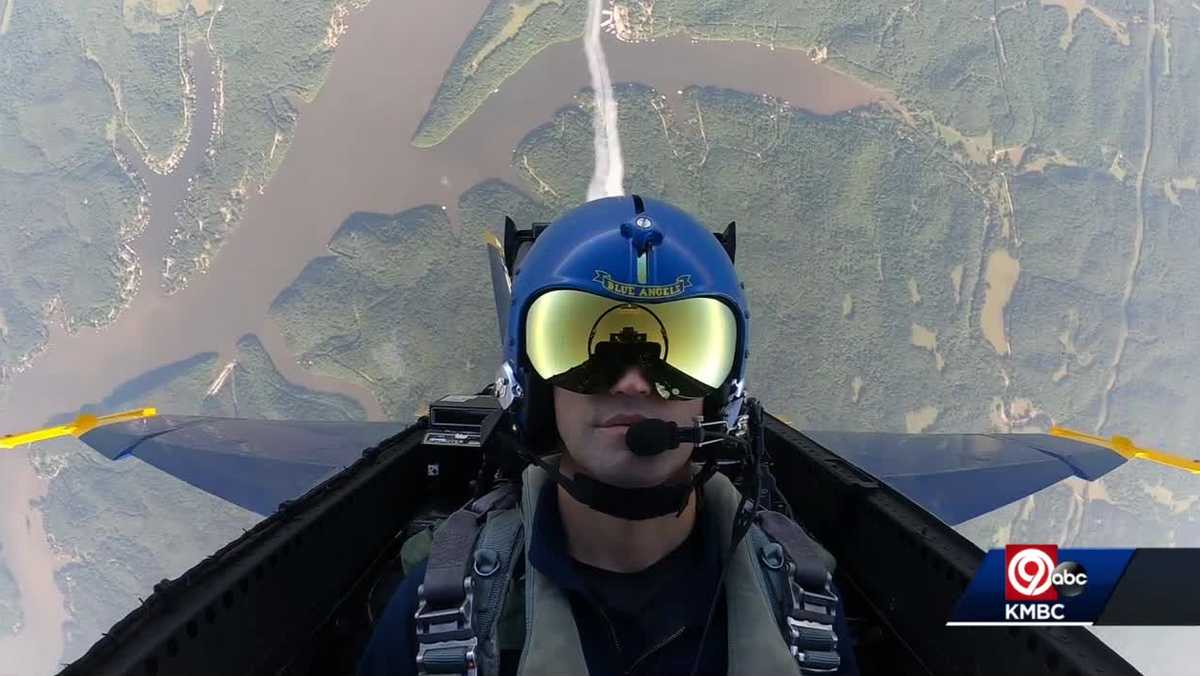 'Living my dream' Blue Angels pilots fly with passion, perfection