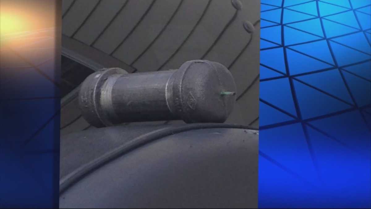 Pipe bomb found after house fired at