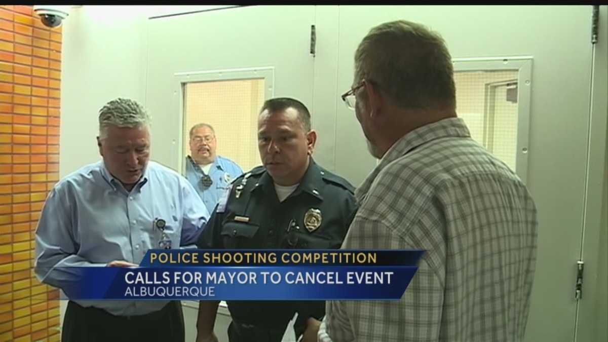 Police shooting competition: Protesters target mayor's office