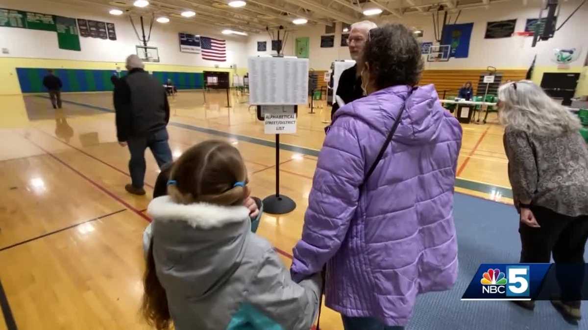 Colchester's rec center plans on voters' minds at Town Meeting Day