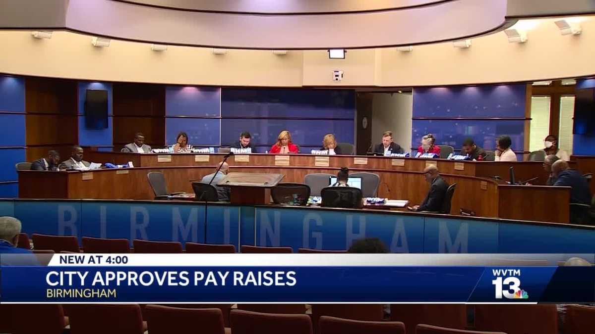Birmingham City Council approves pay raises for city employees Birmingham City Council approves pay raises for city employees