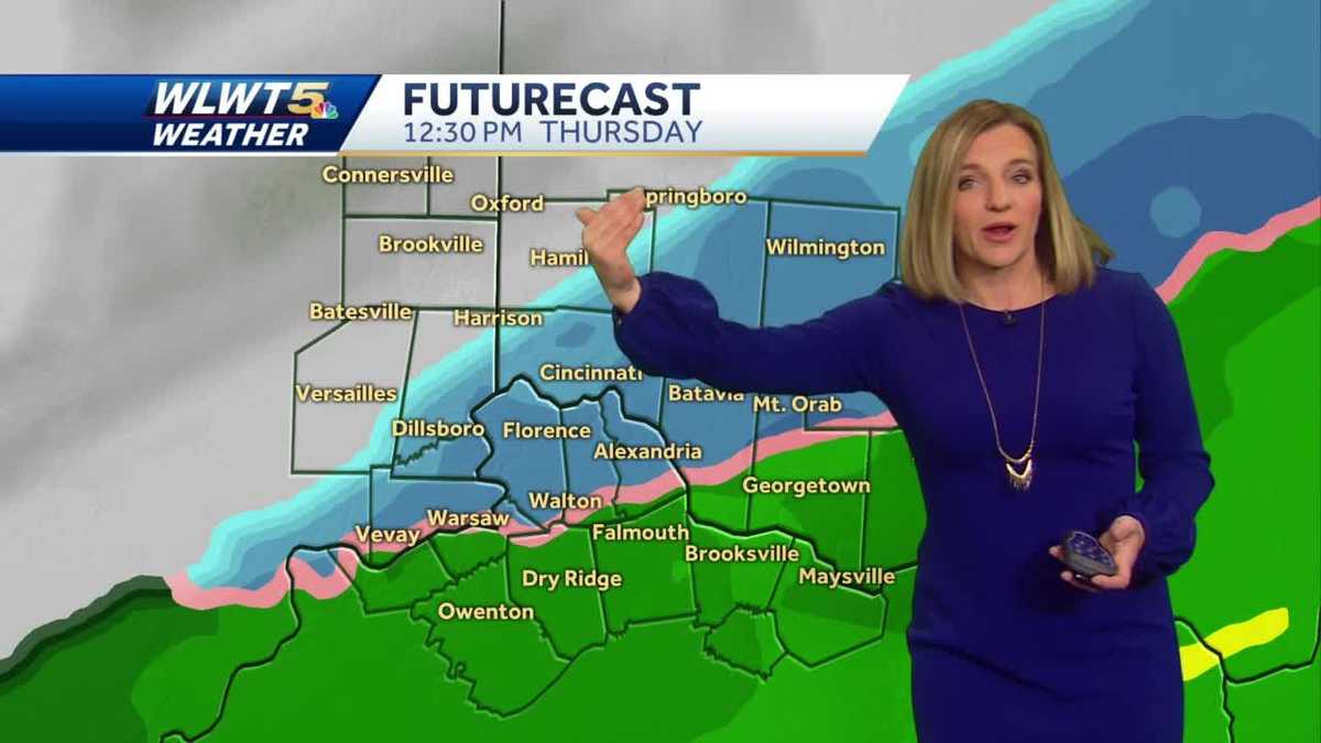 Rain turns to snow at noon