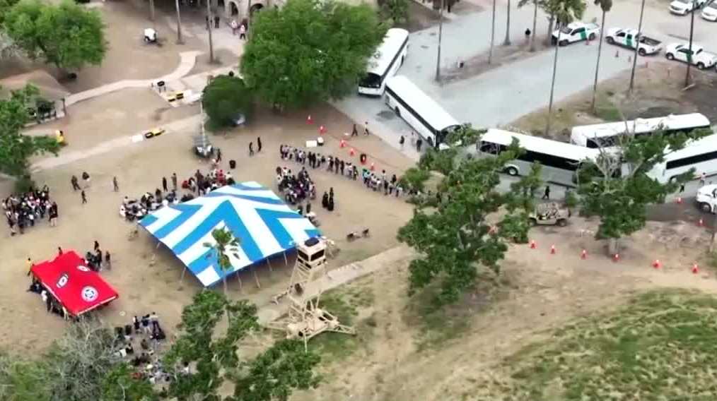 Immigration advocates in Iowa speak on Title 42