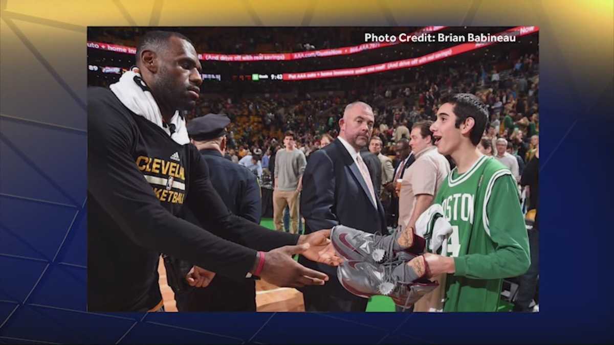 LeBron James gives special gift to Newton teen during game