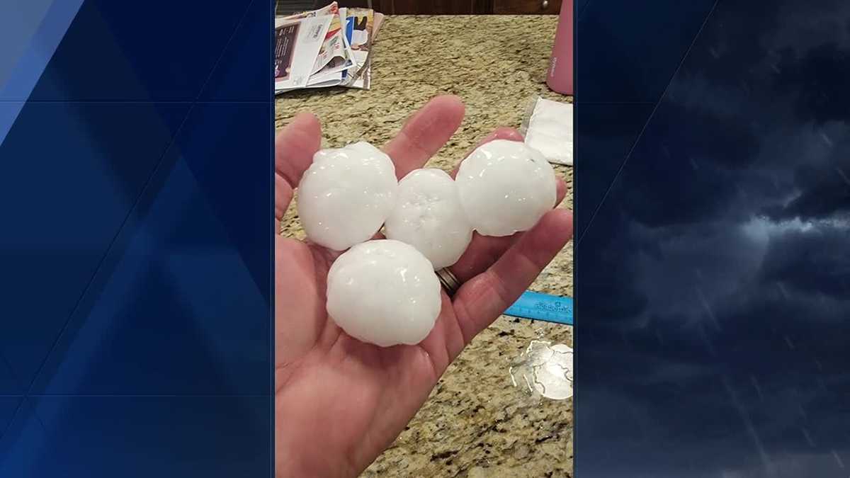 Softball, baseball-sized hail reported in Shawnee and Kansas City, Kansas