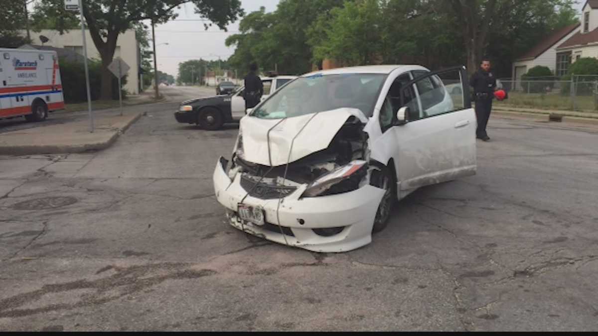 Missing stop sign blamed for crash