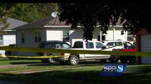 Iowa authorities investigate apparent murder-suicide