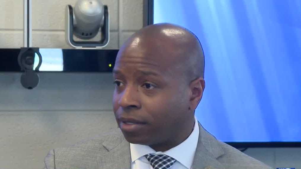 Milwaukee mayor sounds off after concert party bus shot up
