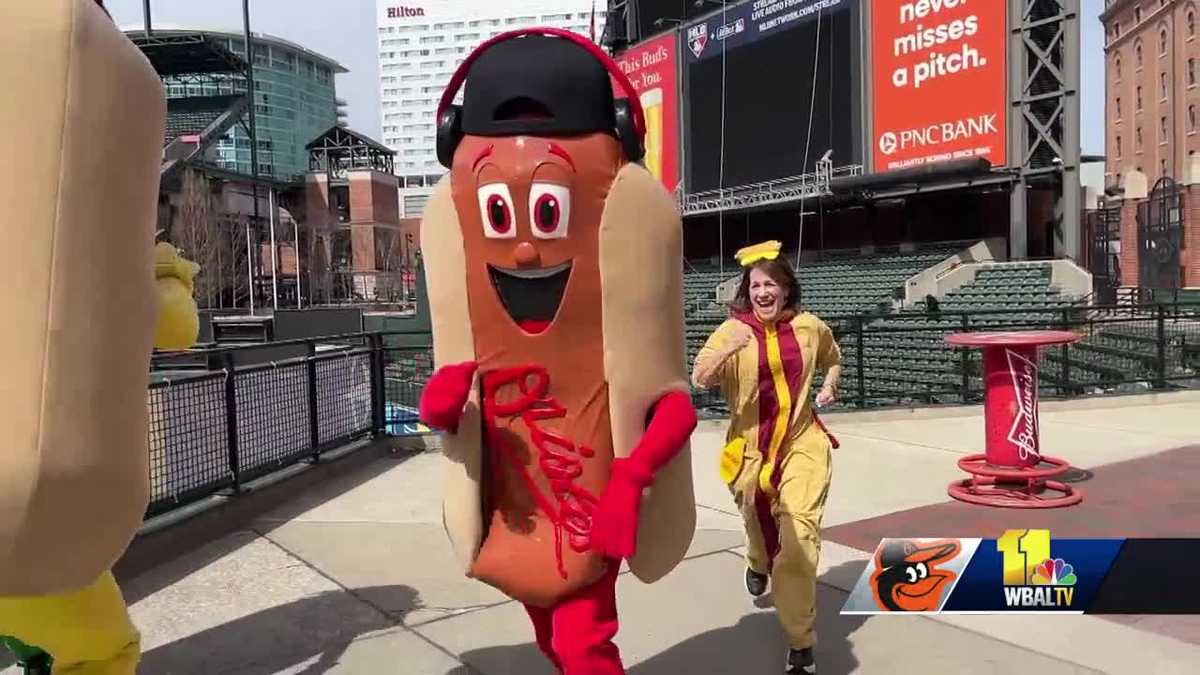 Deborah Weiner tries her hand at Orioles' Live Hot Dog Race