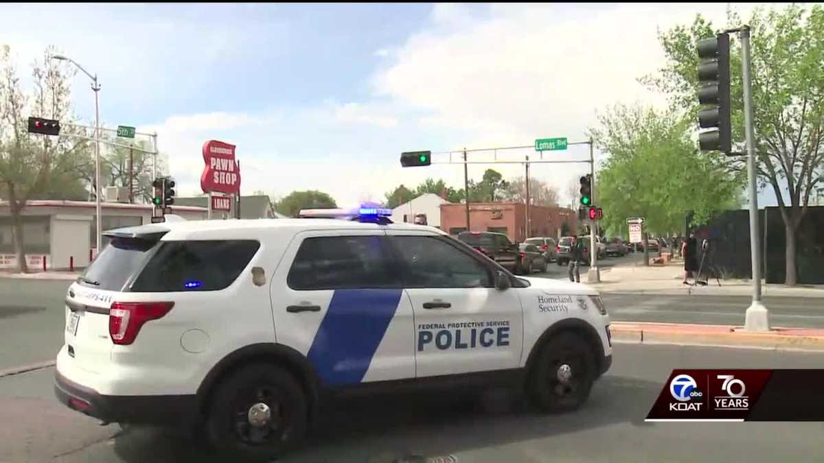 Police clear Albuquerque federal courthouse after bomb threat
