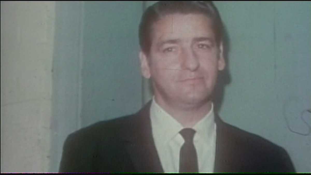 Remains of Albert DeSalvo exhumed in Boston Strangler case