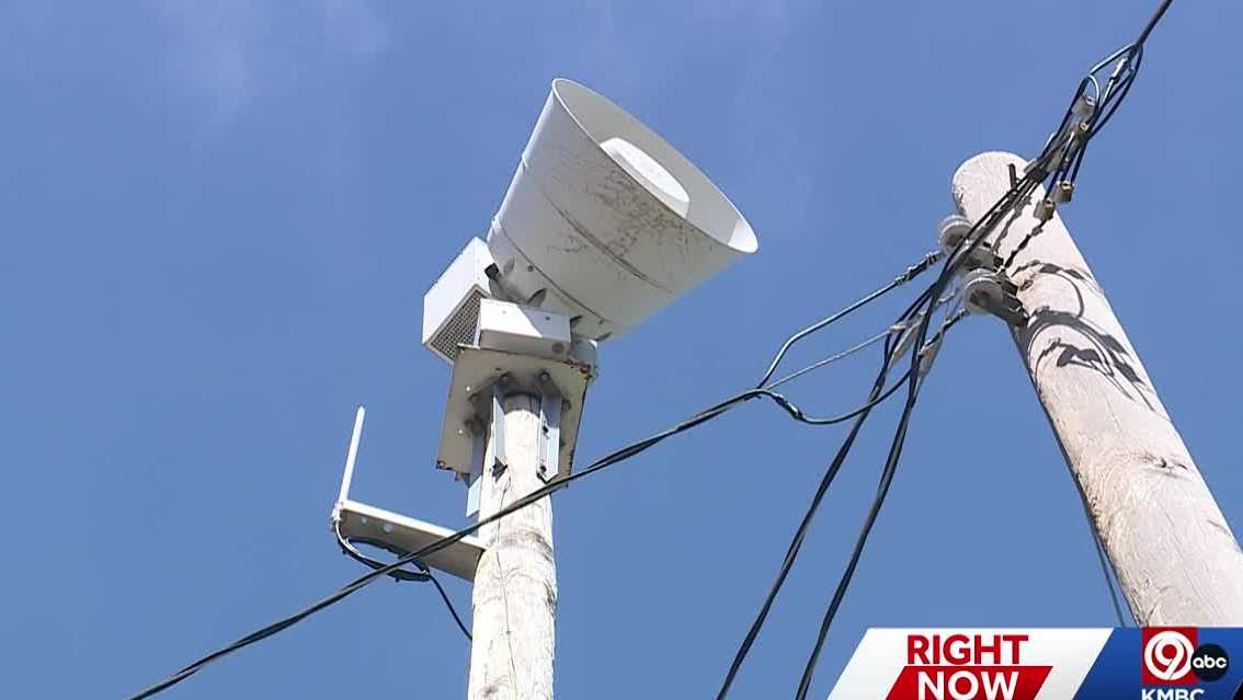 Jackson County official questions tornado sirens in downtown KC