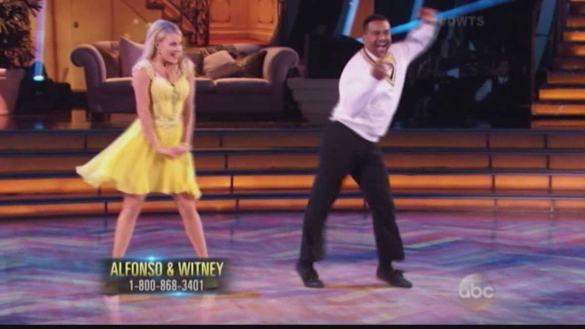 Finally! Carlton dances 'The Carlton'