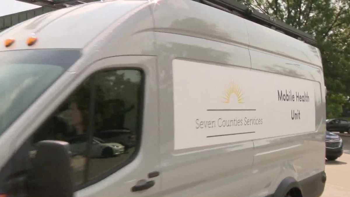 Mobile health units aim to address crisis in Kentucky