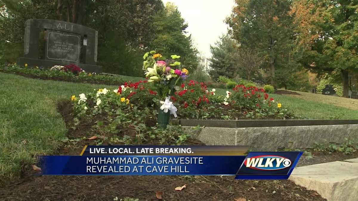 Muhammad Ali's Cave Hill Cemetery grave site opens to public
