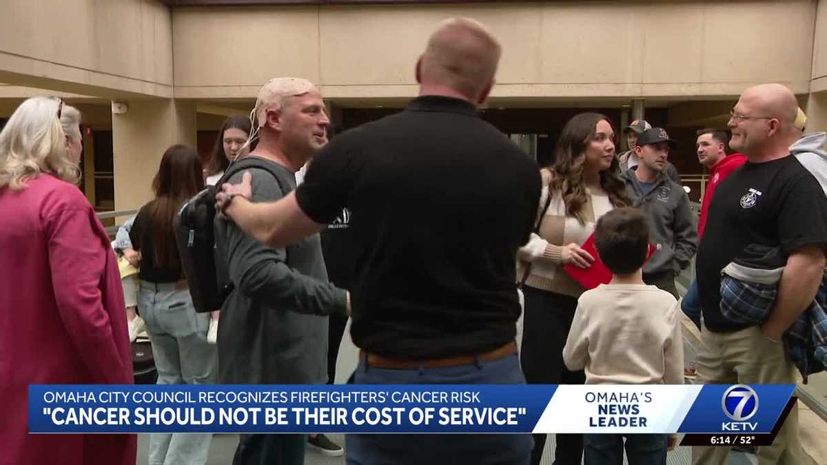 Firefighter cancer risk: Omaha honors terminally ill OFD veteran
