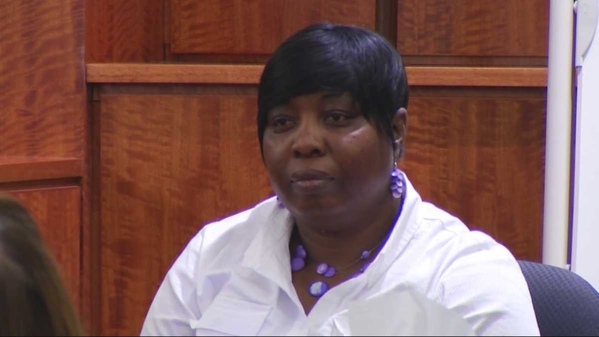 Judge in Hernandez murder trial tells victim's mother not to cry