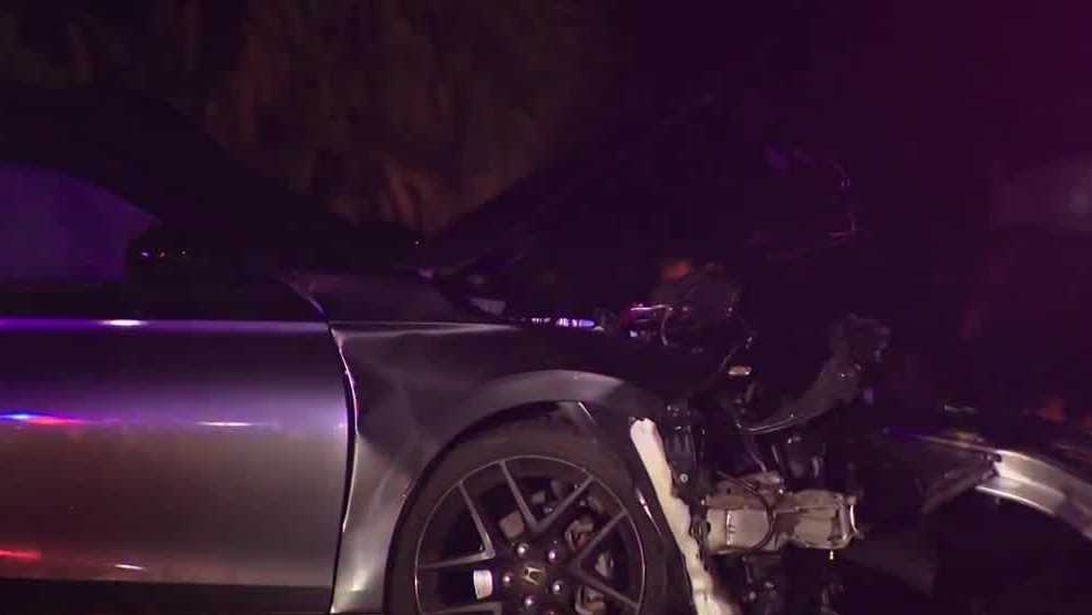 Deputies investigate two-car crash in Lehigh Acres